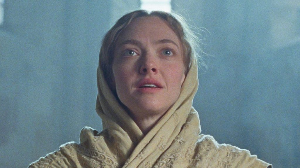 Amanda Seyfried explica cancelamento de biografia de Joni Michell